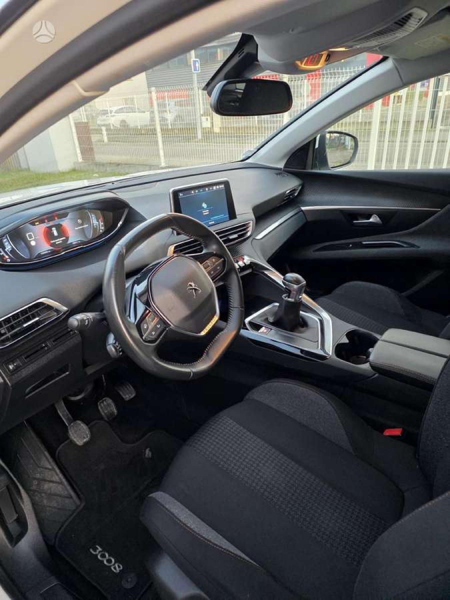 Balts Peugeot 3008 2019 Anykščiai, ar dzinēja tilpumu 1.50 L un nobraukumu 150 tūkst. km par 9999 €, foto 7 vietnē AUTOMOTO.COM.LV