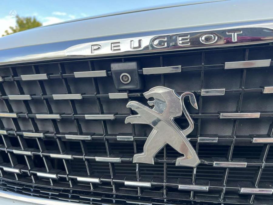 Balts Peugeot 3008 2019 Radviliškis, ar dzinēja tilpumu 1.20 L un nobraukumu 118 tūkst. km par 11500 €, foto 16 vietnē AUTOMOTO.COM.LV