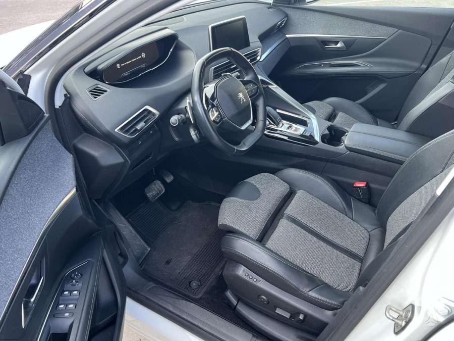 Balts Peugeot 3008 2019 Radviliškis, ar dzinēja tilpumu 1.20 L un nobraukumu 118 tūkst. km par 11500 €, foto 19 vietnē AUTOMOTO.COM.LV