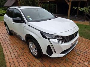 White Peugeot 3008 2021 in Anyksciai, with an engine capacity of 1.50 L and mileage of 179 thousand km for 11999 €, photo  on AUTOMOTO.COM.LV