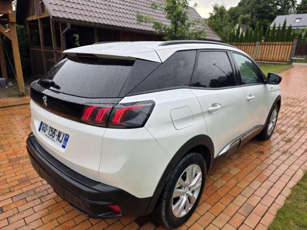 White Peugeot 3008 2021 in Anyksciai, with an engine capacity of 1.50 L and mileage of 179 thousand km for 11999 €, photo 4 on AUTOMOTO.COM.LV