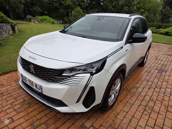 White Peugeot 3008 2021 in Anyksciai, with an engine capacity of 1.50 L and mileage of 179 thousand km for 11999 €, photo 6 on AUTOMOTO.COM.LV