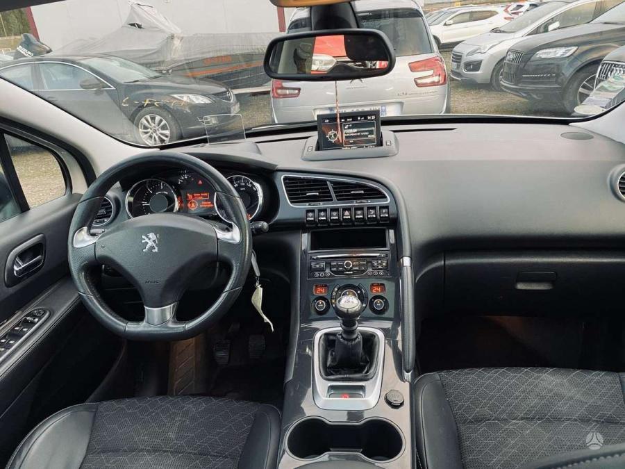 White Peugeot 3008 2015 in Vilnius, with an engine capacity of 0.00 L and mileage of 200 thousand km for 5670 €, photo 22 on AUTOMOTO.COM.LV