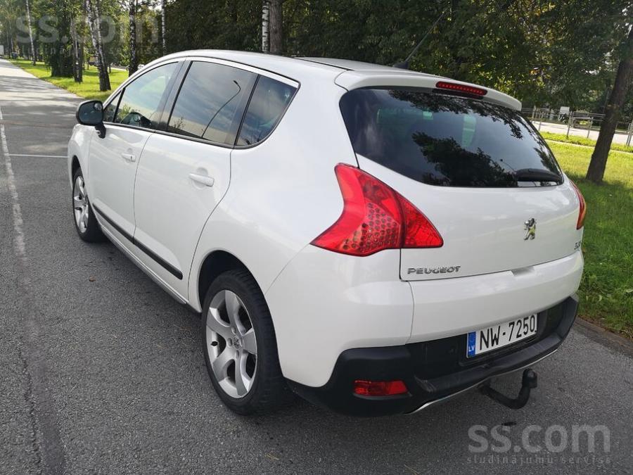 Balts Peugeot 3008 2010 Rīga, ar dzinēja tilpumu 1.60 L un nobraukumu 0 tūkst. km par 2990 €, foto 5 vietnē AUTOMOTO.COM.LV