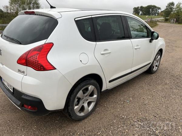 White Peugeot 3008 2010 in Daugavpils, with an engine capacity of 1.60 L and mileage of 290 thousand km for 3500 €, photo 5 on AUTOMOTO.COM.LV
