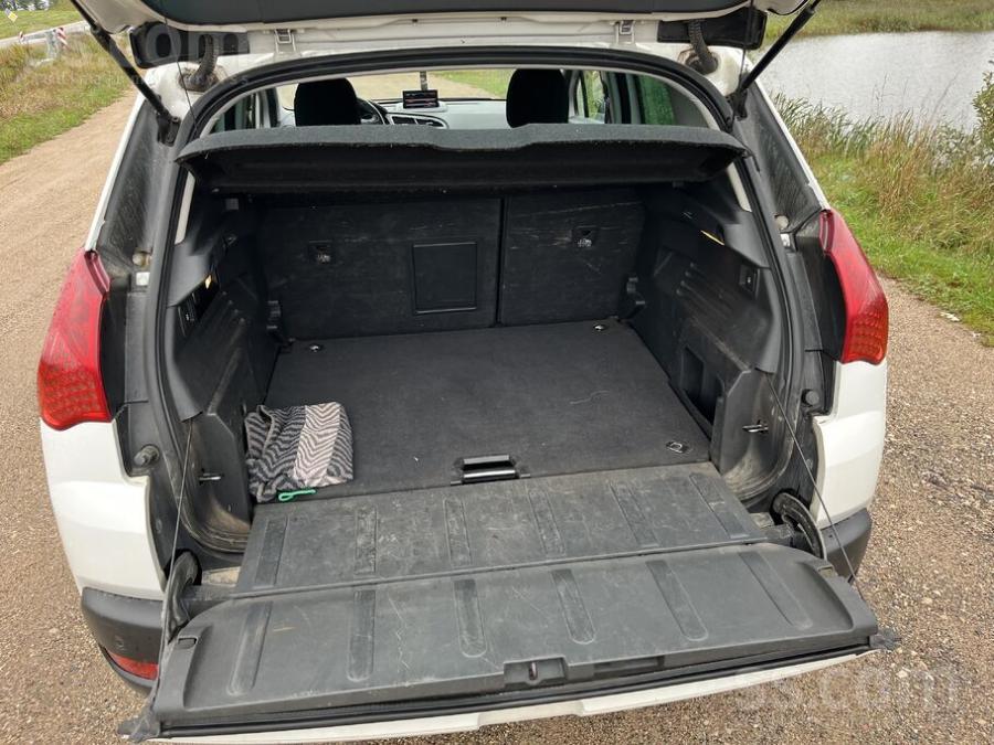 Balts Peugeot 3008 2010 Daugavpils, ar dzinēja tilpumu 1.60 L un nobraukumu 290 tūkst. km par 3500 €, foto 8 vietnē AUTOMOTO.COM.LV