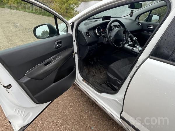 White Peugeot 3008 2010 in Daugavpils, with an engine capacity of 1.60 L and mileage of 290 thousand km for 3500 €, photo 11 on AUTOMOTO.COM.LV