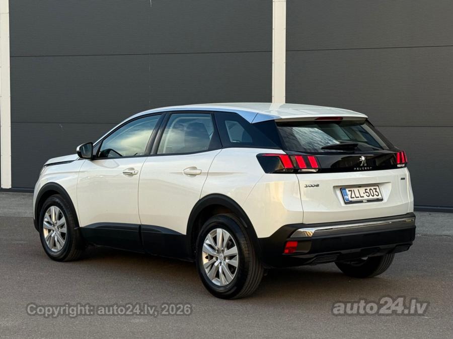 Balts Peugeot 3008 2017 Tallina, ar dzinēja tilpumu 1.20 L un nobraukumu 151 tūkst. km par 9990 €, foto 5 vietnē AUTOMOTO.COM.LV