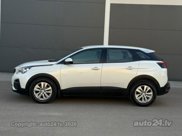 White Peugeot 3008 2017 in Tallinn, with an engine capacity of 1.20 L and mileage of 151 thousand km for 9990 €, photo 7 on AUTOMOTO.COM.LV