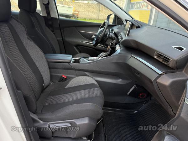 White Peugeot 3008 2017 in Tallinn, with an engine capacity of 1.20 L and mileage of 151 thousand km for 9990 €, photo 10 on AUTOMOTO.COM.LV
