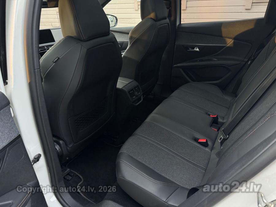 Белый Пежо 3008 2017 в Таллин, объемом двигателя 1.60 л и пробегом 80 тыс. км за 15900 €, фото 5 на AUTOMOTO.COM.LV