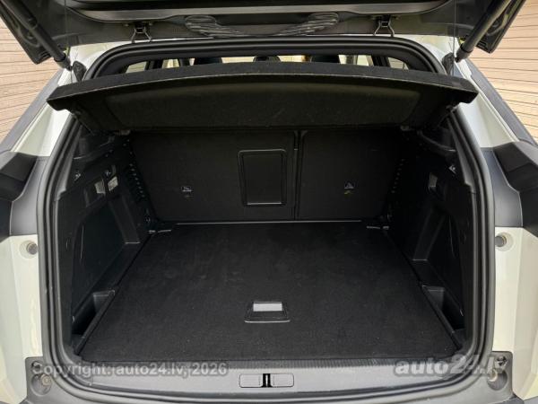 Balts Peugeot 3008 2017 Tallina, ar dzinēja tilpumu 1.60 L un nobraukumu 80 tūkst. km par 15900 €, foto 8 vietnē AUTOMOTO.COM.LV