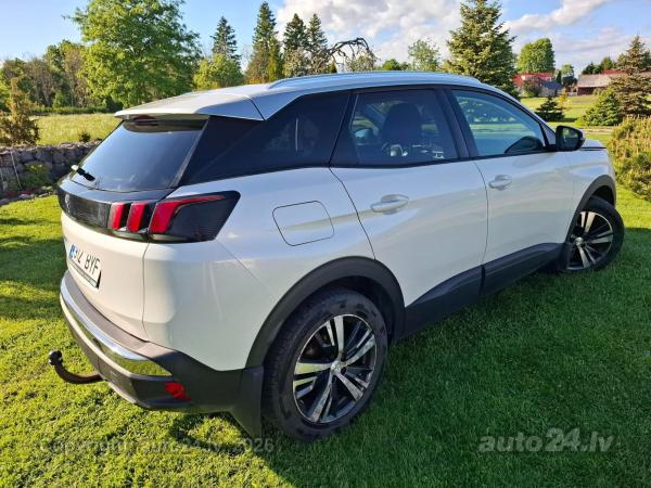 White Peugeot 3008 2018 in Kuressaare, with an engine capacity of 1.20 L and mileage of 64 thousand km for 14000 €, photo 2 on AUTOMOTO.COM.LV