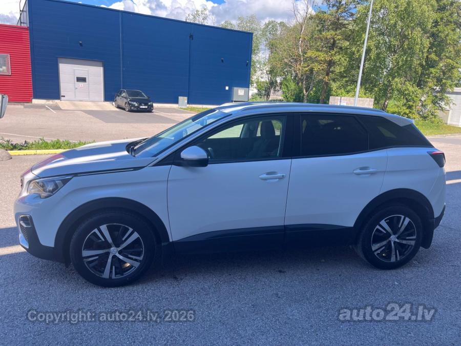Balts Peugeot 3008 2018 Kuresāre, ar dzinēja tilpumu 1.20 L un nobraukumu 65 tūkst. km par 13900 €, foto 3 vietnē AUTOMOTO.COM.LV