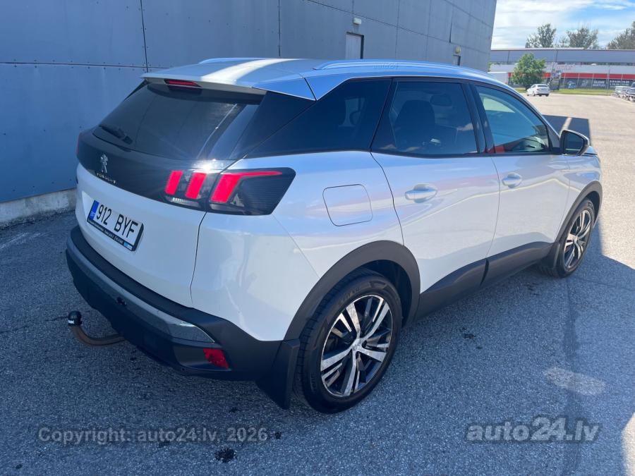 Balts Peugeot 3008 2018 Kuresāre, ar dzinēja tilpumu 1.20 L un nobraukumu 65 tūkst. km par 13900 €, foto 6 vietnē AUTOMOTO.COM.LV