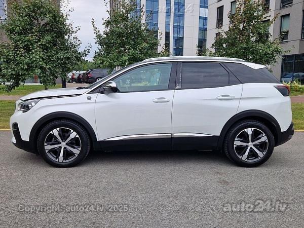 White Peugeot 3008 2018 in Tallinn, with an engine capacity of 1.20 L and mileage of 152 thousand km for 13990 €, photo 4 on AUTOMOTO.COM.LV
