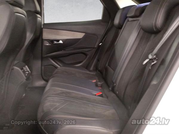 Balts Peugeot 3008 2021 Tallina, ar dzinēja tilpumu 1.50 L un nobraukumu 81 tūkst. km par 19990 €, foto 7 vietnē AUTOMOTO.COM.LV