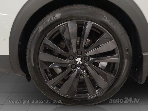Balts Peugeot 3008 2021 Tallina, ar dzinēja tilpumu 1.50 L un nobraukumu 81 tūkst. km par 19990 €, foto 9 vietnē AUTOMOTO.COM.LV