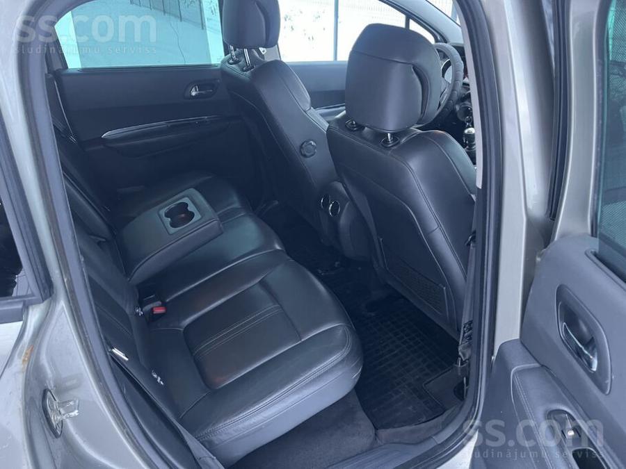 Dzeltens Peugeot 3008 2009 Cēsis, ar dzinēja tilpumu 2.00 L un nobraukumu 0 tūkst. km par 3200 €, foto 12 vietnē AUTOMOTO.COM.LV