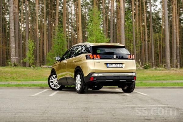Yellow Peugeot 3008 2017 in Riga, with an engine capacity of 1.60 L and mileage of 106 thousand km for 12290 €, photo 8 on AUTOMOTO.COM.LV