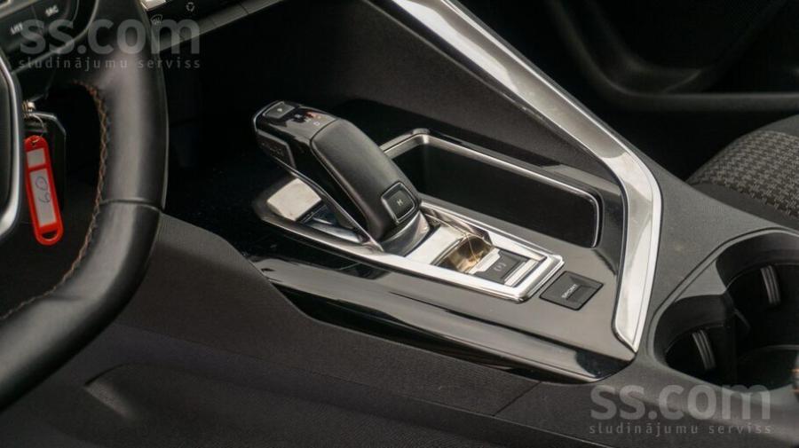 Dzeltens Peugeot 3008 2017 Rīga, ar dzinēja tilpumu 1.60 L un nobraukumu 106 tūkst. km par 12290 €, foto 16 vietnē AUTOMOTO.COM.LV