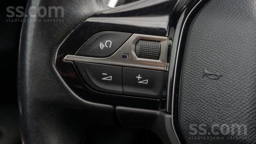 Dzeltens Peugeot 3008 2017 Rīga, ar dzinēja tilpumu 1.60 L un nobraukumu 106 tūkst. km par 12290 €, foto 21 vietnē AUTOMOTO.COM.LV