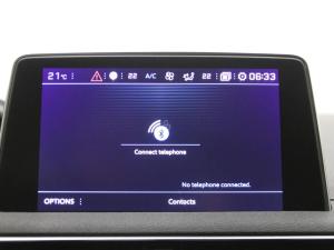 Dzeltens Peugeot 3008 2018 Viļņa, ar dzinēja tilpumu 1.20 L un nobraukumu 142 tūkst. km par 11199 €, foto 24 vietnē AUTOMOTO.COM.LV