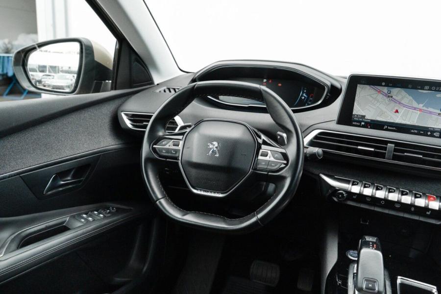 Yellow Peugeot 3008 2018 in Riga, with an engine capacity of 1.60 L and mileage of 117 thousand km for 12500 €, photo 24 on AUTOMOTO.COM.LV