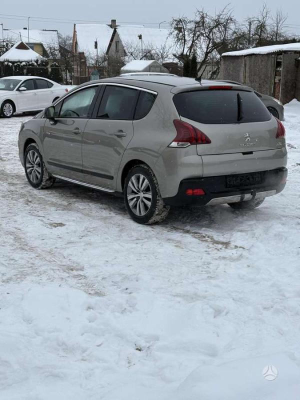 Yellow Peugeot 3008 2014 in Taurage, with an engine capacity of 1.60 L and mileage of 267 thousand km for 5500 €, photo 7 on AUTOMOTO.COM.LV