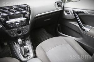 Brūns Peugeot 301 2014 Rīga, ar dzinēja tilpumu 1.60 L un nobraukumu 193 tūkst. km par 1995 €, foto 10 vietnē AUTOMOTO.COM.LV