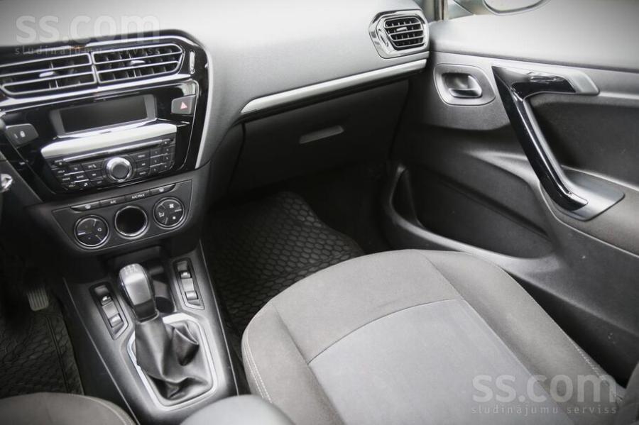 Brūns Peugeot 301 2014 Rīga, ar dzinēja tilpumu 1.60 L un nobraukumu 193 tūkst. km par 1995 €, foto 10 vietnē AUTOMOTO.COM.LV