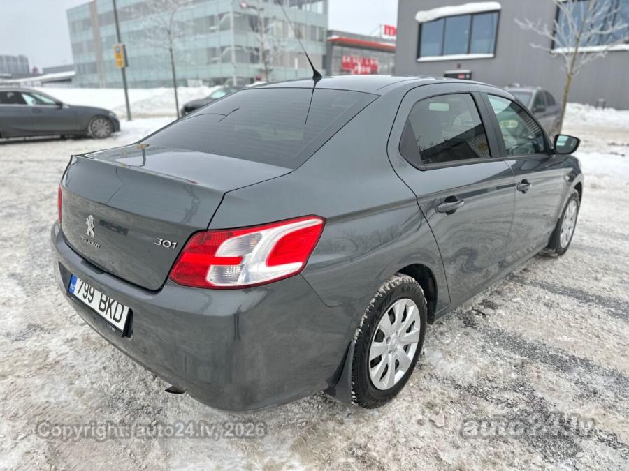 Pelēks Peugeot 301 2013 Tallina, ar dzinēja tilpumu 1.20 L un nobraukumu 186 tūkst. km par 1300 €, foto 5 vietnē AUTOMOTO.COM.LV