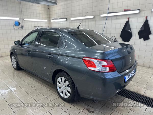 Pelēks Peugeot 301 2013 Tallina, ar dzinēja tilpumu 1.20 L un nobraukumu 183 tūkst. km par 1500 €, foto 3 vietnē AUTOMOTO.COM.LV