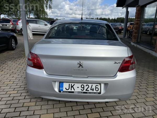 Grey Peugeot 301 2013 in Talsi, with an engine capacity of 1.60 L and mileage of 135 thousand km for 3550 €, photo 4 on AUTOMOTO.COM.LV