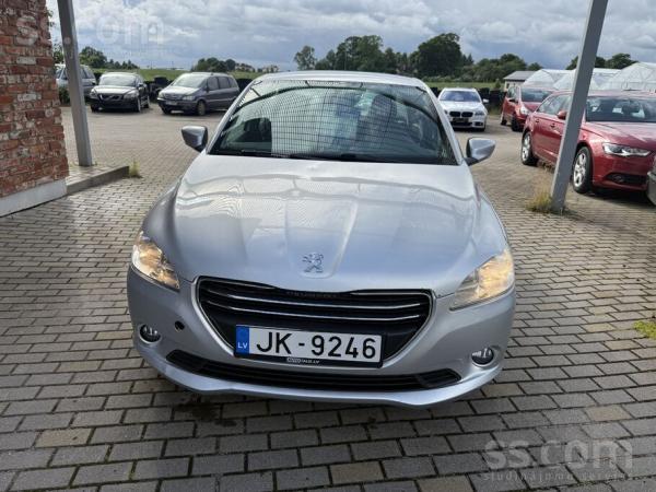 Grey Peugeot 301 2013 in Talsi, with an engine capacity of 1.60 L and mileage of 135 thousand km for 3550 €, photo 7 on AUTOMOTO.COM.LV
