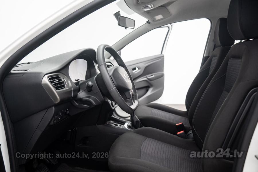 White Peugeot 301 2014 in Tallinn, with an engine capacity of 1.20 L and mileage of 104 thousand km for 3999 €, photo 9 on AUTOMOTO.COM.LV