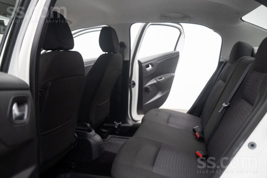 Balts Peugeot 301 2014 Tallina, ar dzinēja tilpumu 1.20 L un nobraukumu 104 tūkst. km par 3499 €, foto 10 vietnē AUTOMOTO.COM.LV