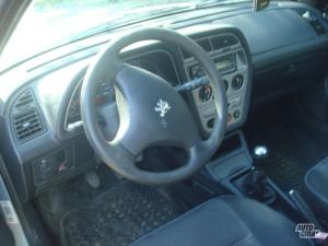 Zils Peugeot 306 2001 Kauņa, ar dzinēja tilpumu 1.90 L un nobraukumu 253 tūkst. km par 850 €, foto 5 vietnē AUTOMOTO.COM.LV