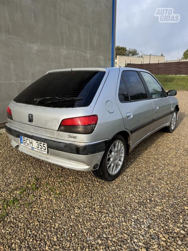 Grey Peugeot 306 2000 in Siauliai, with an engine capacity of 2.00 L and mileage of 260 thousand km for 750 €, photo 6 on AUTOMOTO.COM.LV