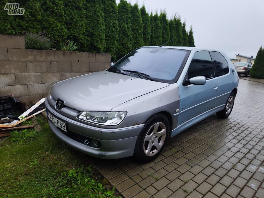 Peugeot 306 2000 Alīta, ar dzinēja tilpumu 2.00 L un nobraukumu 300 tūkst. km par 750 €, foto 7 vietnē AUTOMOTO.COM.LV