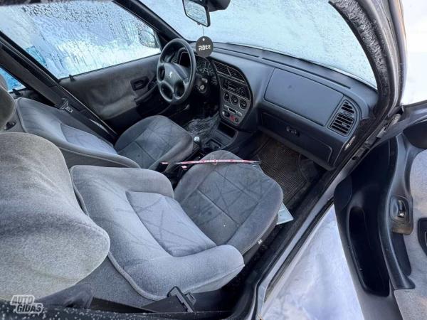 Peugeot 306 1999 Palanga, ar dzinēja tilpumu 2.00 L un nobraukumu 270 tūkst. km par 340 €, foto 3 vietnē AUTOMOTO.COM.LV