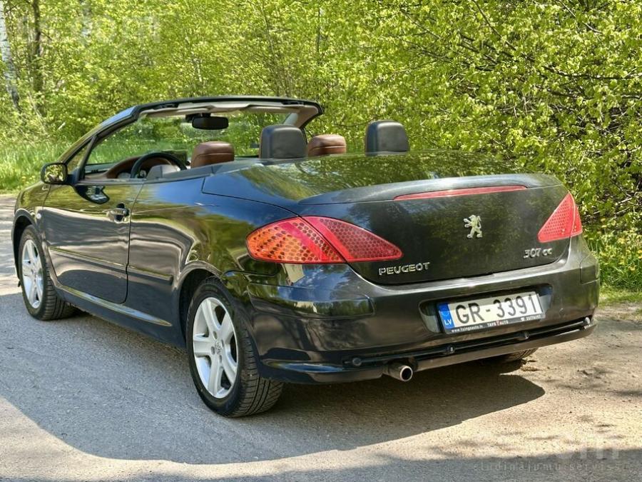 Black Peugeot 307 2004 in Jelgava, with an engine capacity of 2.00 L and mileage of 0 thousand km for 1290 €, photo 2 on AUTOMOTO.COM.LV