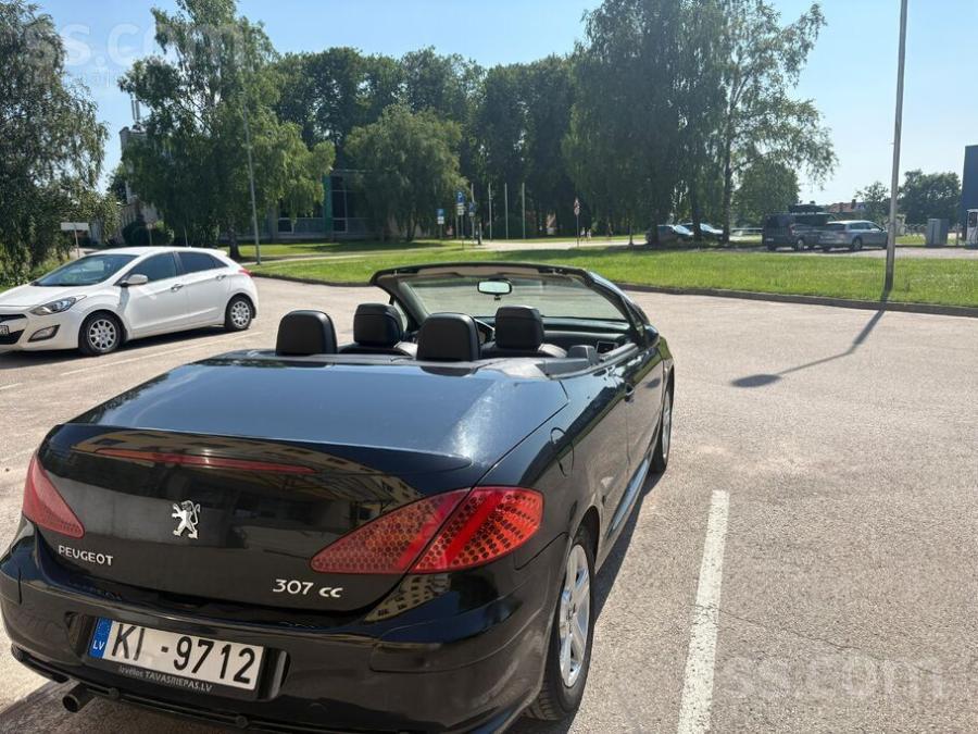 Черный Пежо 307 2004 в Талси, объемом двигателя 1.60 л и пробегом 194 тыс. км за 1750 €, фото 3 на AUTOMOTO.COM.LV