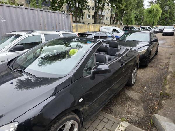 Black Peugeot 307 2004 in Kaunas, with an engine capacity of 2.00 L and mileage of 211 thousand km for 1999 €, photo 9 on AUTOMOTO.COM.LV