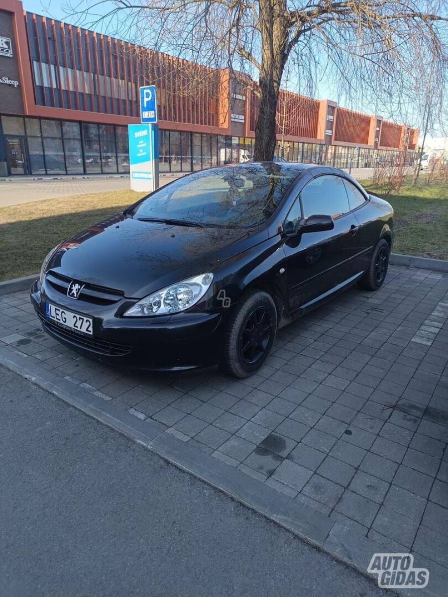 Black Peugeot 307 2005 in Klaipeda, with an engine capacity of 2.00 L and mileage of 214 thousand km for 1499 €, photo 1 on AUTOMOTO.COM.LV