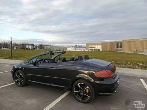 Black Peugeot 307 2005 in Klaipeda, with an engine capacity of 2.00 L and mileage of 210 thousand km for 1850 €, photo 3 on AUTOMOTO.COM.LV