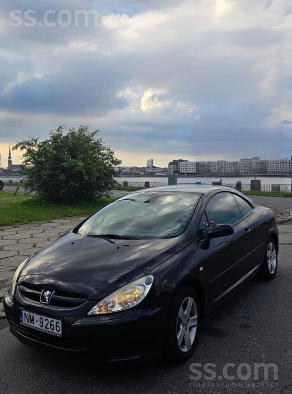 Black Peugeot 307 2005 in Riga, with an engine capacity of 2.00 L and mileage of 188 thousand km for 2300 €, photo 6 on AUTOMOTO.COM.LV