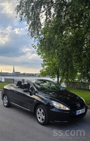 Melns Peugeot 307 2005 Rīga, ar dzinēja tilpumu 2.00 L un nobraukumu 188 tūkst. km par 2300 €, foto 5 vietnē AUTOMOTO.COM.LV