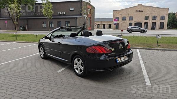 Black Peugeot 307 2005 in Riga, with an engine capacity of 2.00 L and mileage of 232 thousand km for 2500 €, photo 7 on AUTOMOTO.COM.LV