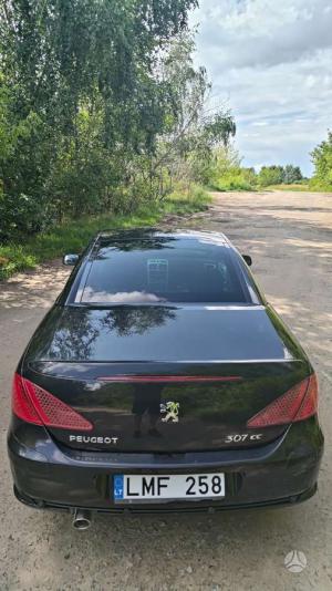 Black Peugeot 307 2005 in Vilnius, with an engine capacity of 1.59 L and mileage of 150 thousand km for 2100 €, photo 4 on AUTOMOTO.COM.LV